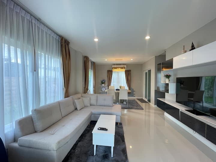 Thitaree Home - Phuket