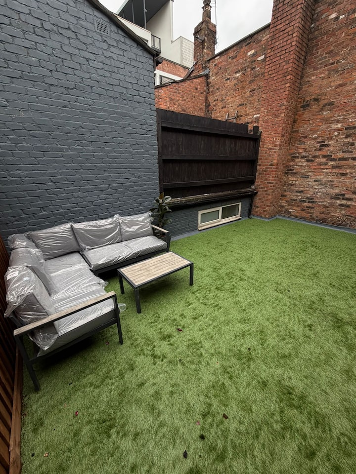 Spacious 4br Central Liverpool + Private Terrace - 