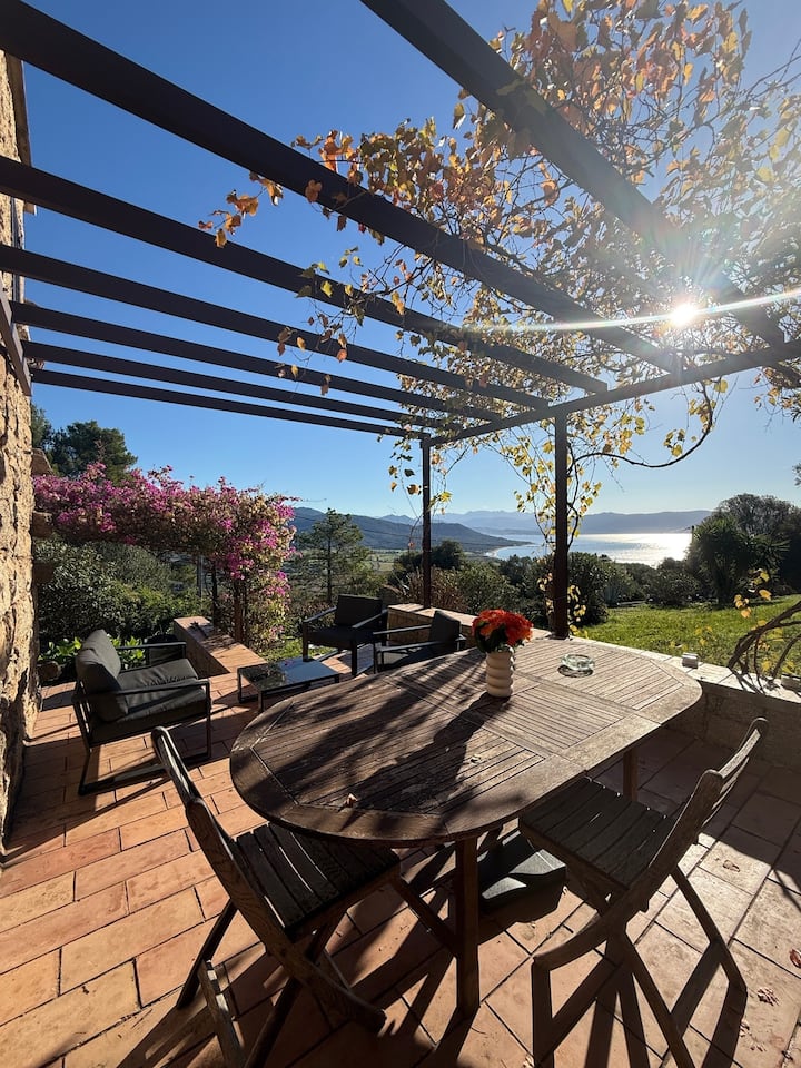 Maison Traditionnelle Corse Entre Mer Et Maquis - Serra-di-Ferro