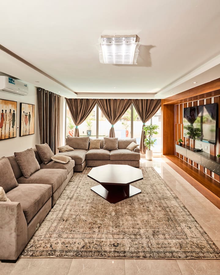 Luxury 3br Villa W/private Pool |East Legon-ogbojo - 가나