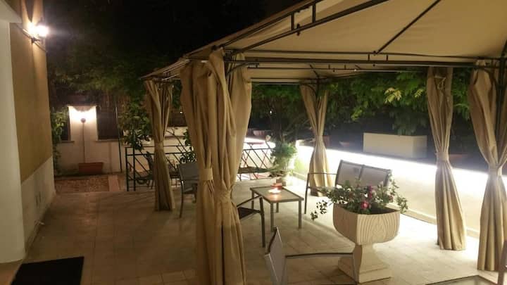Garden House - Luxury Guest House - Roma