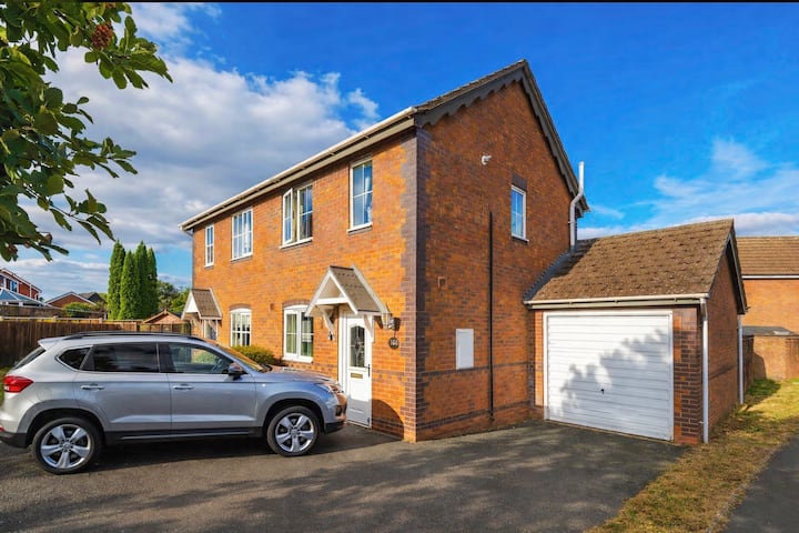 Long Stay | Contractor Stay | Hospital - Oswestry