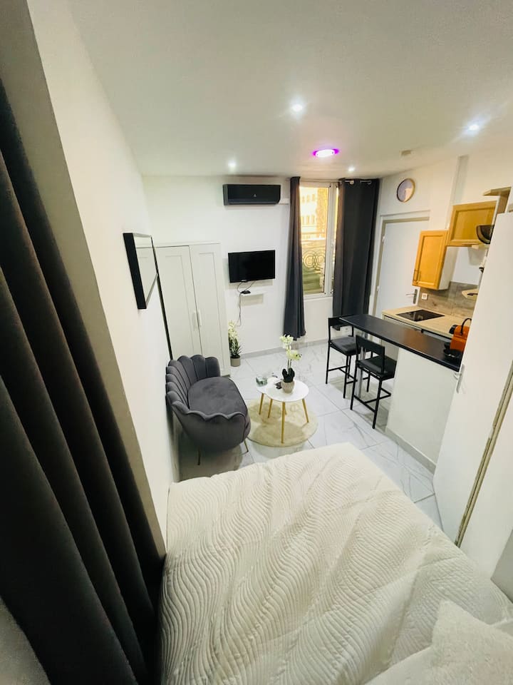Studio Cosy Neuf –Tout à Pied, Plage 7min, Parking - Nizza