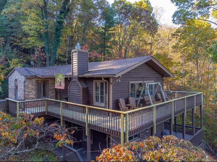 Ruby Retreat - Franklin, NC