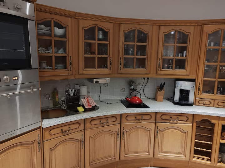 Wunderschöne Unterkunft In Der Elvis-stadt - Butzbach