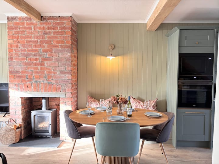 The Bungalow, Whitby - Whitby