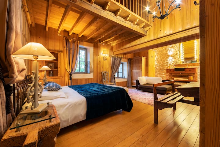 Cocon Féérique Dans La Tour Du Château - Villard-de-Lans