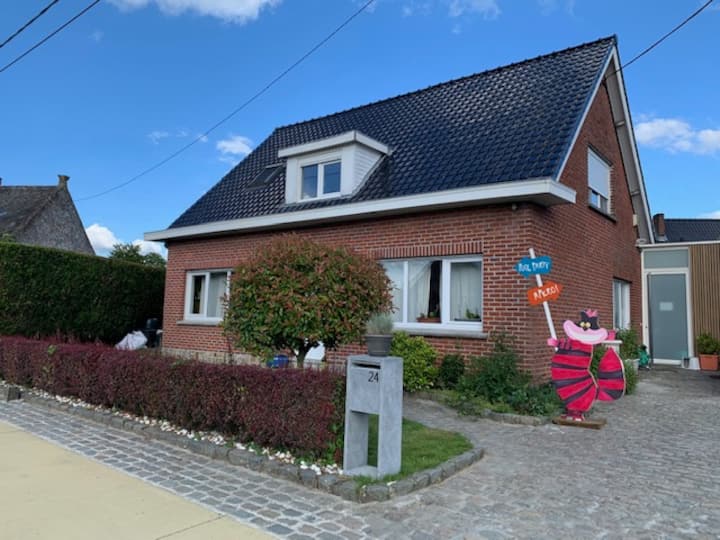 Chambre Claire Et Confortable Proche Centre Ath - Ath