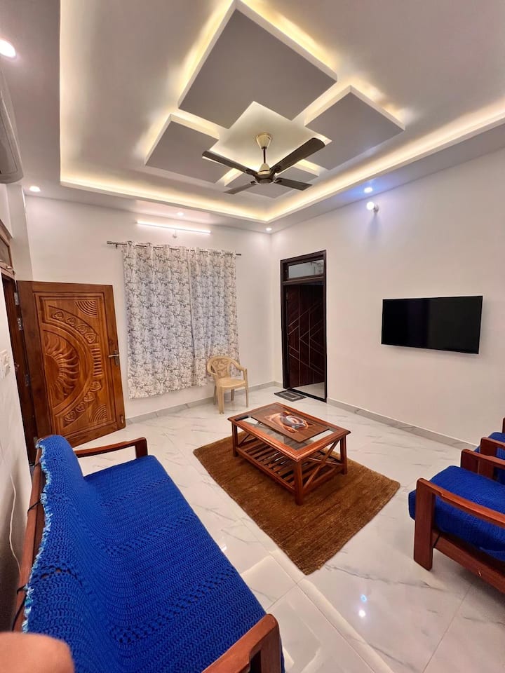 Comfortable Entire Home In Heart Of Ayodhya - Ayodhya