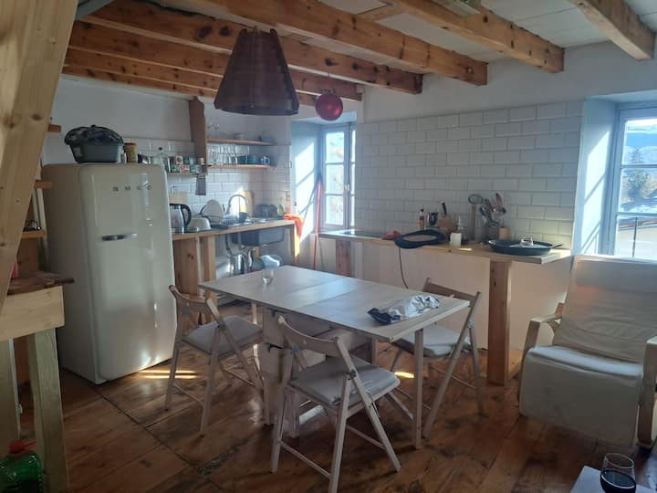 Cozy Chalet Near The Ski Slopes. - Bourg-Madame