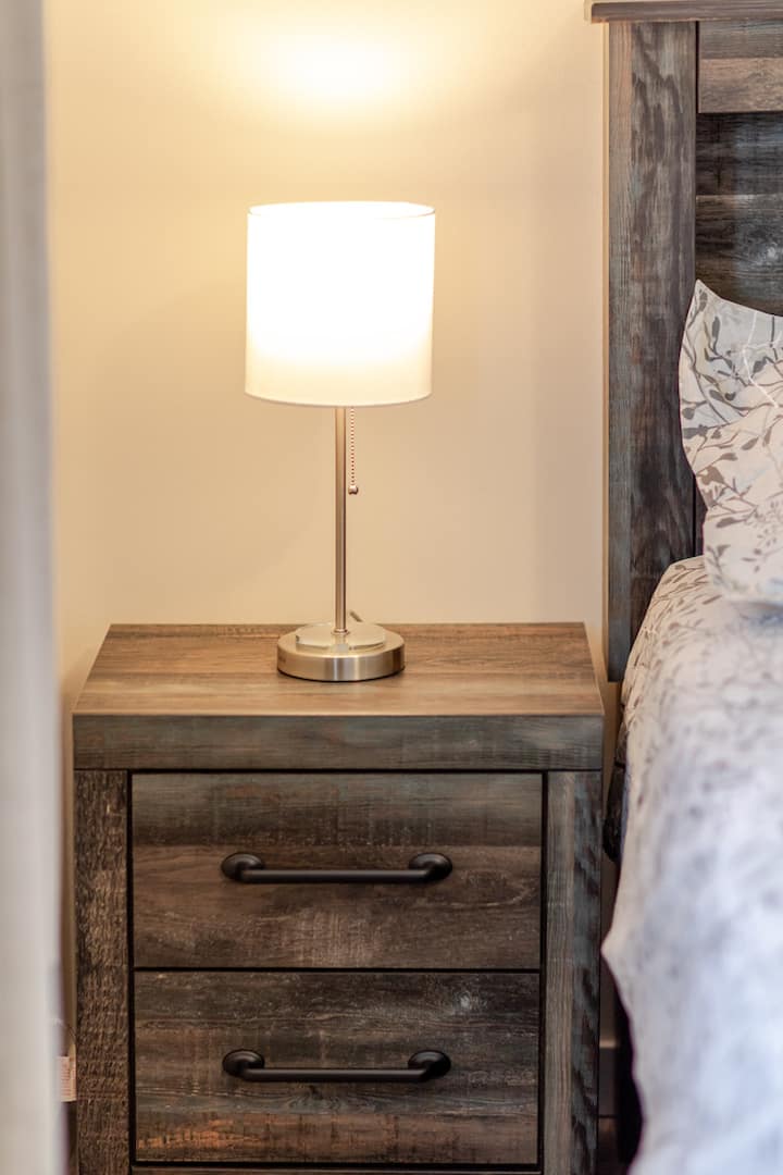 Bright & Modern 3br Townhouse - Kitimat