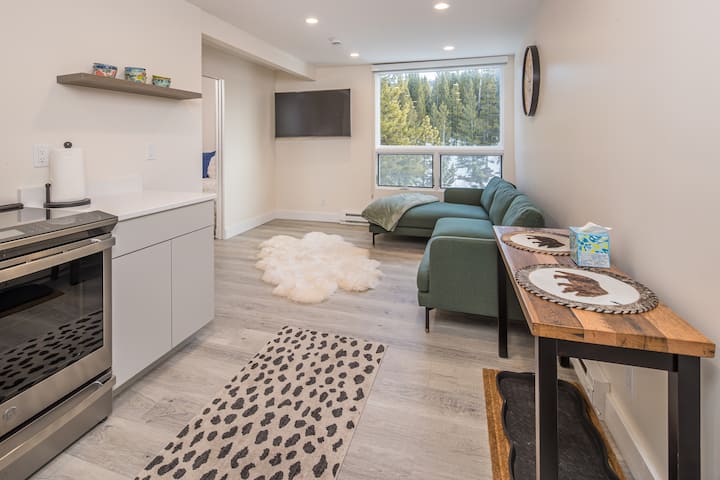 Exclusive Ski Residence | Alpine Luxury - Big Sky, MT