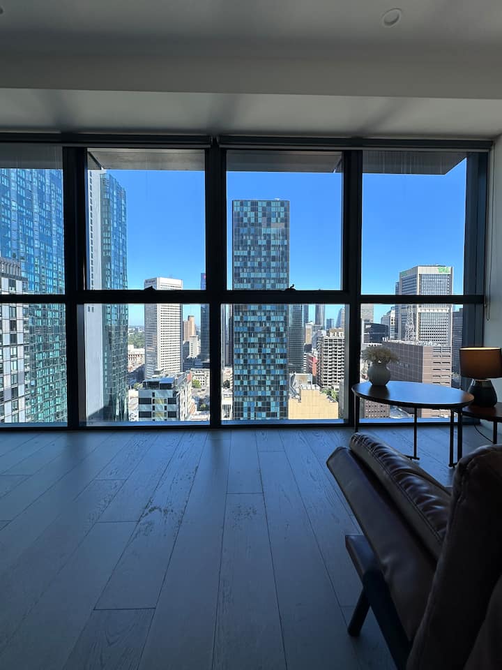 Skyline View Morden Cbd Living - Melbourne