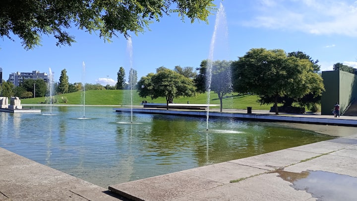 Moderno Frente Parque Central, Cerca De Todo. - Mendoza