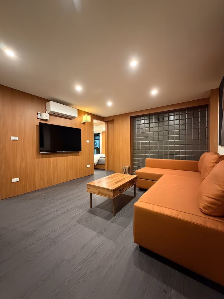 N•y-yellow西門町商圈/台北車站 - Taipei