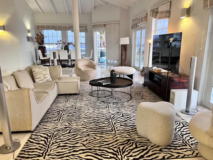 Artiko Luxury Penthouse - Curaçao