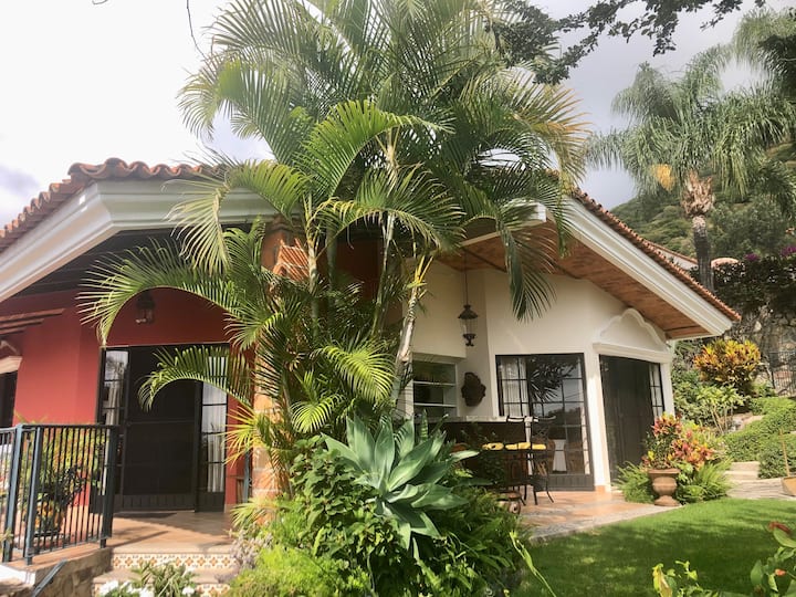 Private Mexican Style Home With Magical Garden - Mexico