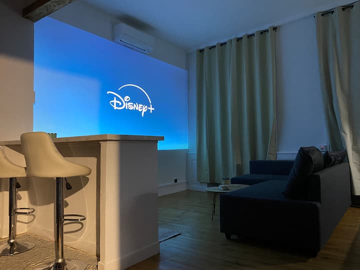 Cinéma Et Jeux De Société, Logement Calme - Puy-de-Dôme