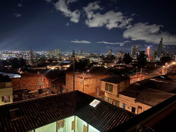 Residencia Colonial Completamente Restaurada - Bogota