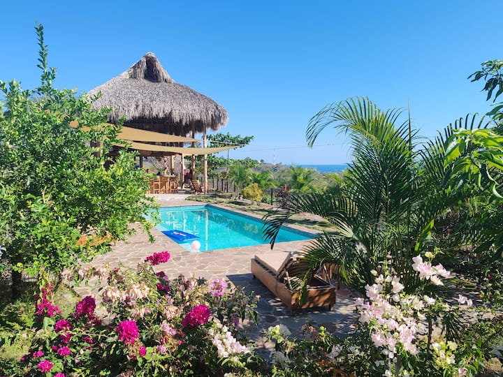 Casita Palmera - El Salvador