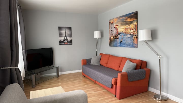 Modern 2br Apt • Free Street Parking • Near To Mtl - Boucherville