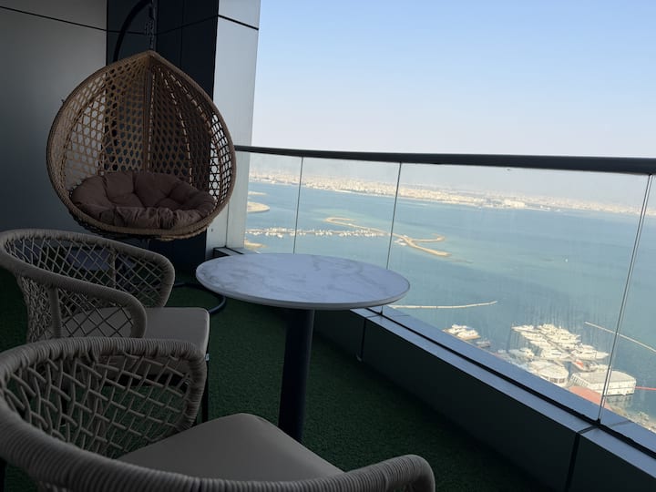 Magnificent Shoreline View - Manama