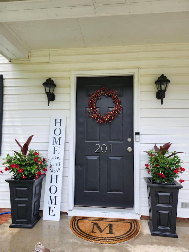 The Black Swan - Columbia, SC