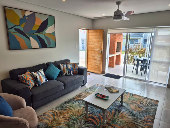 Modern Home In Secure Estate By George Mediclinic - George