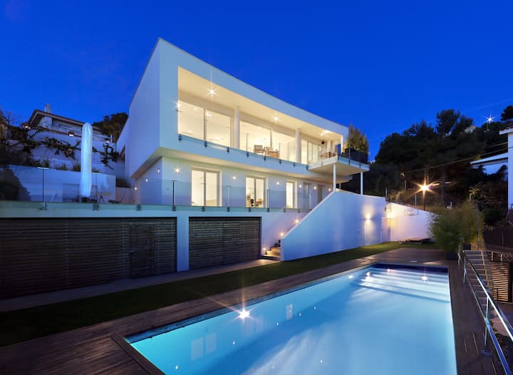 Holiday Vibes In Sitges - Sitges