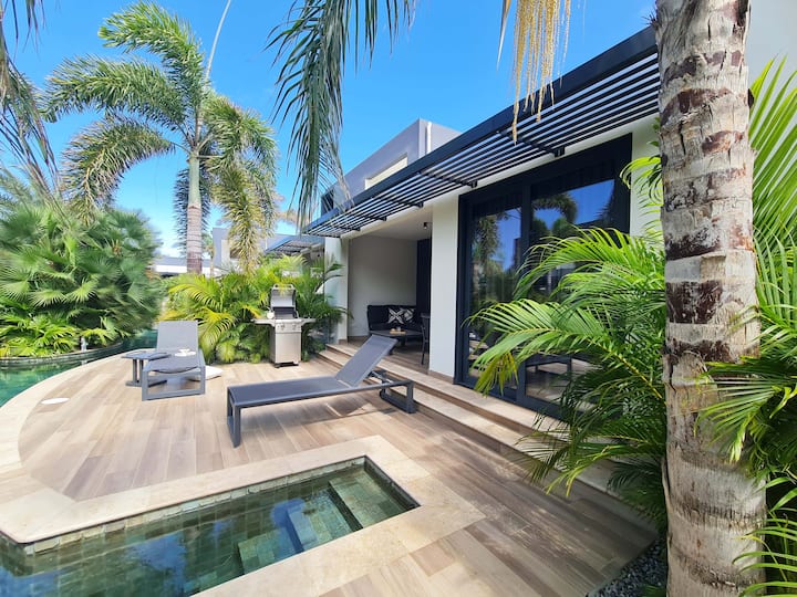 Aruba's Most Exclusive Water Villas 2-bedrooms - Aruba
