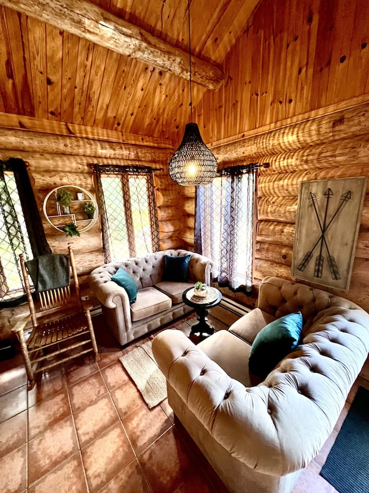 Chalets Terre De L'orme
Le Bois Rond 1364 - Stoneham-et-Tewkesbury