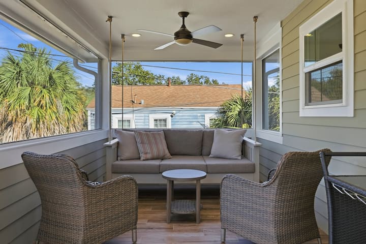 Brand New Guesthouse In St. Petersburg - St. Petersburg, FL