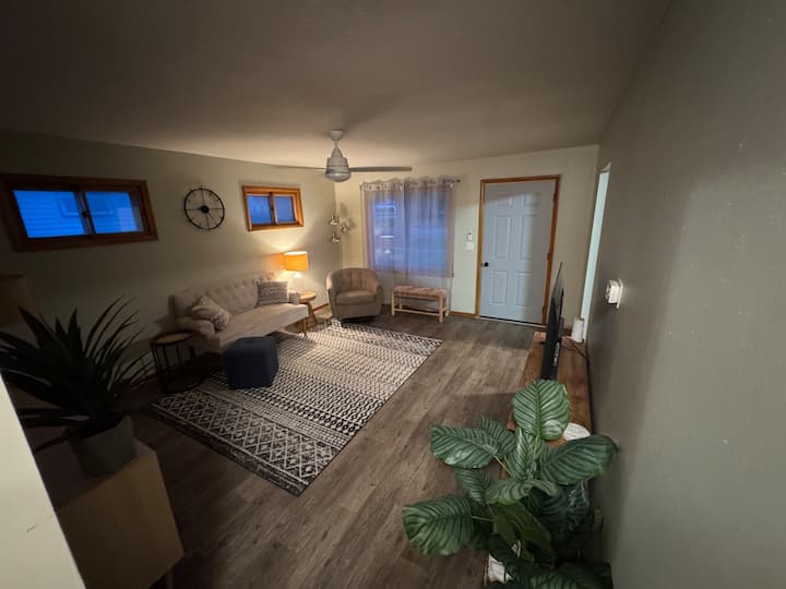 Bungalow For Monthly Rental. - York University, York