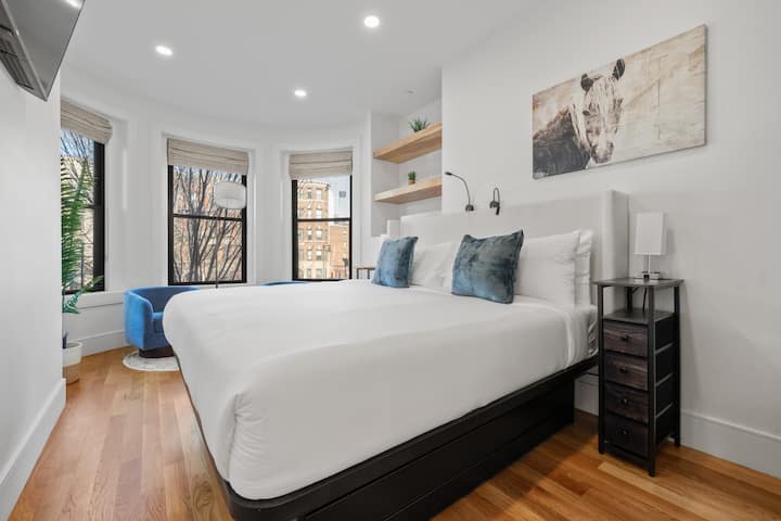 Symple Suite 5 - Boston, MA