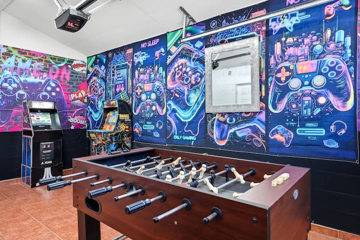 Games | Firepit | Bbq | Parking | Prime Location! - Long Beach, CA