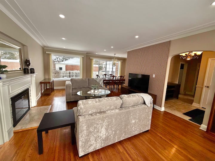 Comfy 3br Home In Great East Windsor Location - Windsor