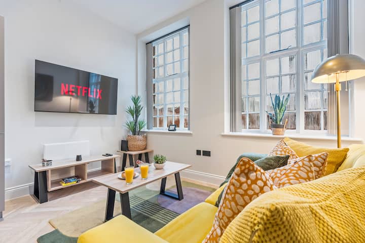 1 Bed Jq Apartment With Parking Sleeps 4 - Birmingham