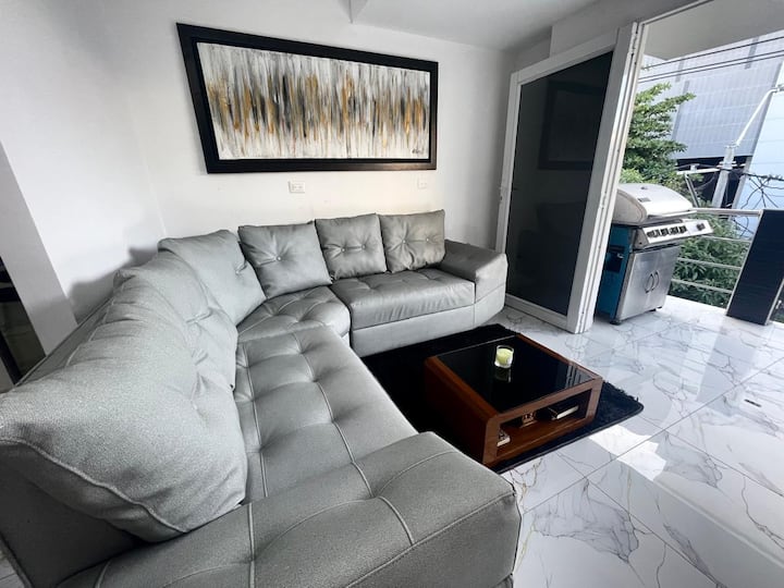 Ven Con Amigos Al Carnaval De Barranquilla - Barranquilla