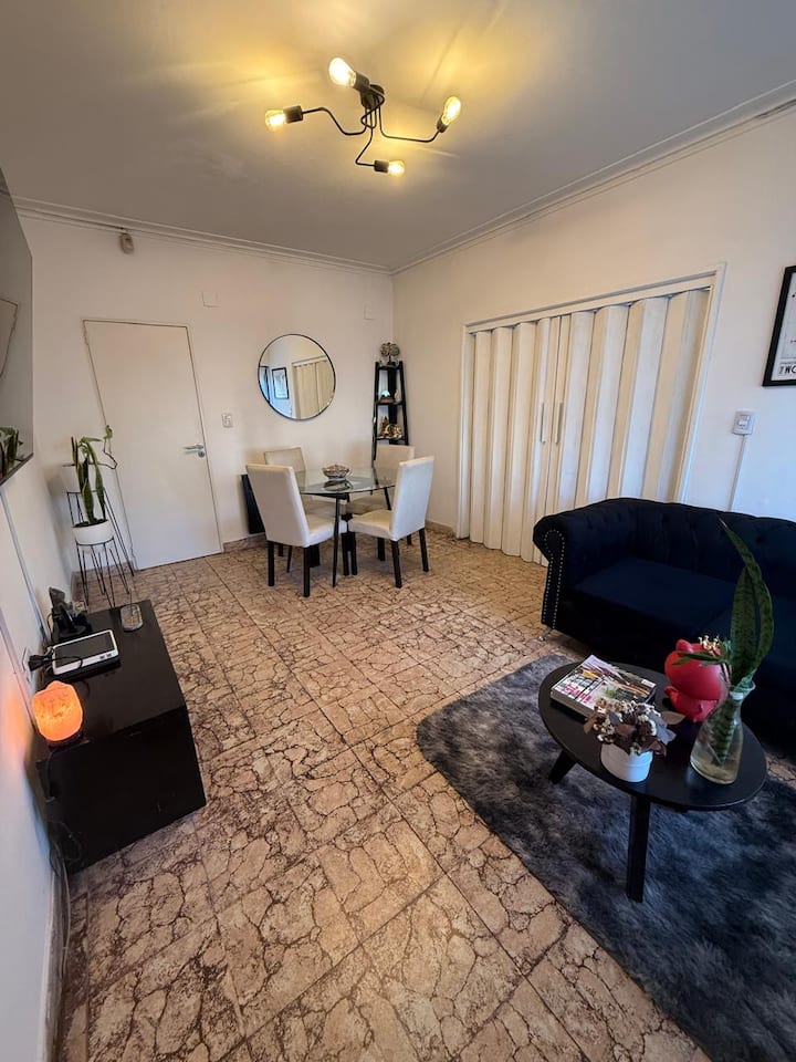 Casa Completa En Tolosa | 3 Dormitorios Con Garage - La Plata