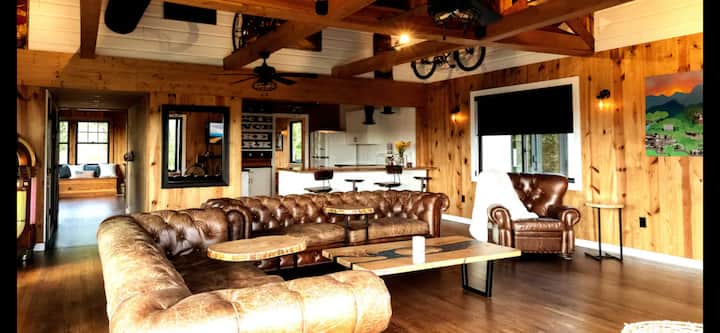 The Original Pisgah Tavern - Brevard, NC