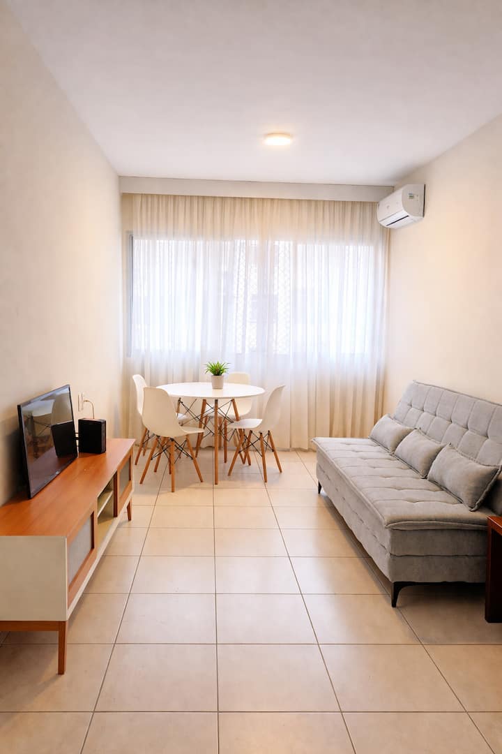 Bright & Cozy Flat In The Heart Of Copacabana - Copacabana