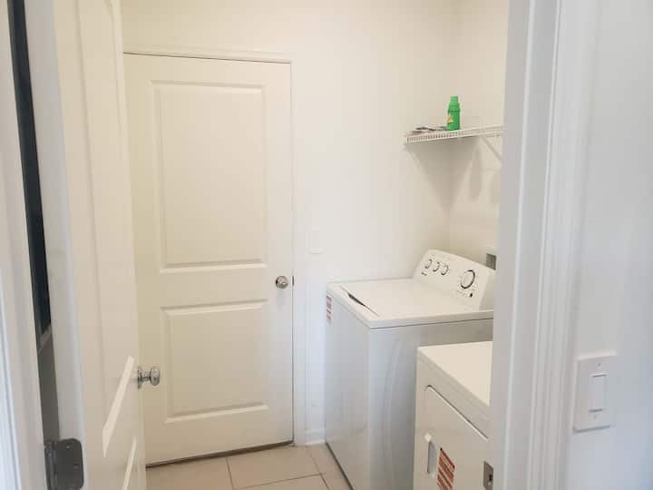 ~Private Room In A Charming Two-story~ - Winter Haven