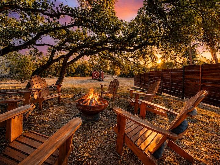 6br Property With Large Outdoor Space - Dogs Ok - Wimberley, TX