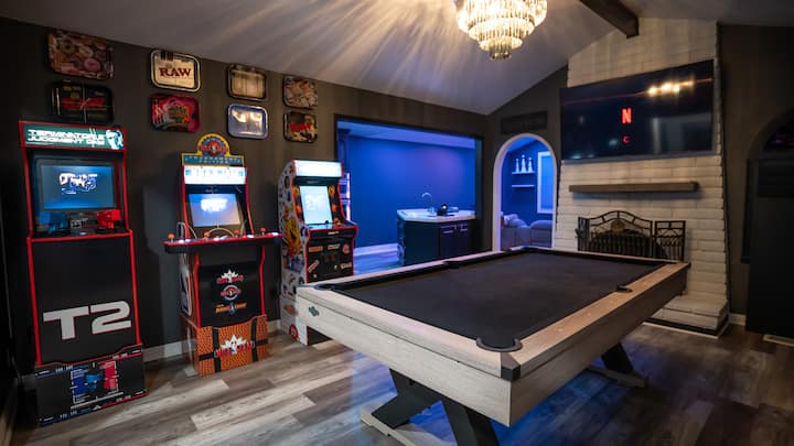 Paradise In Pittsburg Bbq, Pool Table, And Hot Tub - Pittsburg, CA