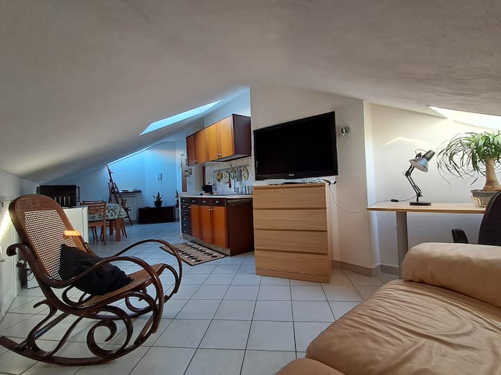 Albenga Stazione, Tra Mare E Centro Storico. - Albenga