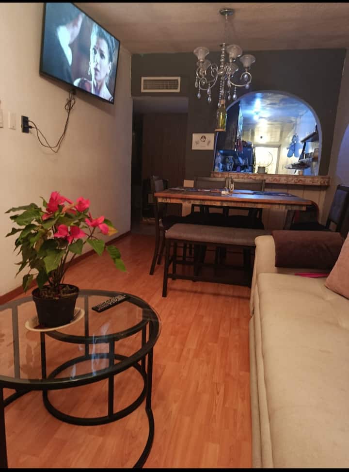 Casa Para Disfrutar Días Con Calidez En Compañia - Chihuahua