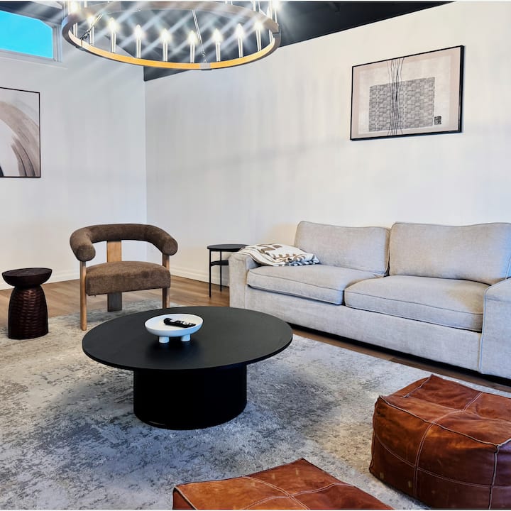 Large 3br Home • Vintage Charm • Prime Location - Arcadia