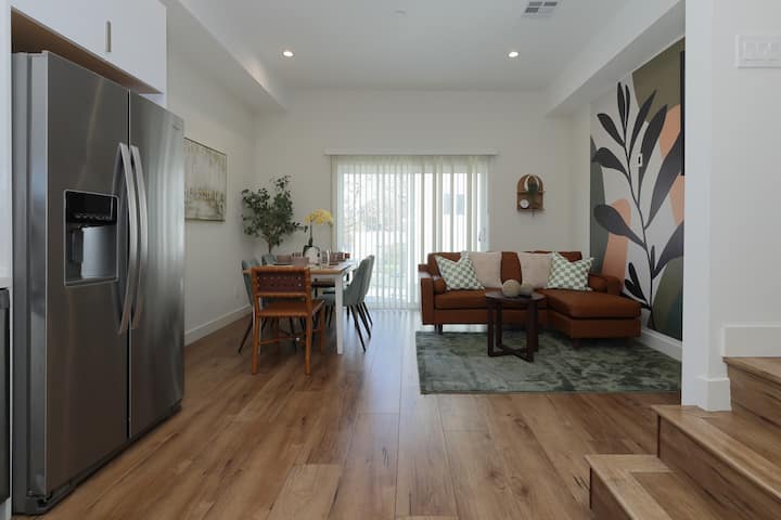 Newly Renovated 4b4b Suite In Central Los Angeles - Los Angeles