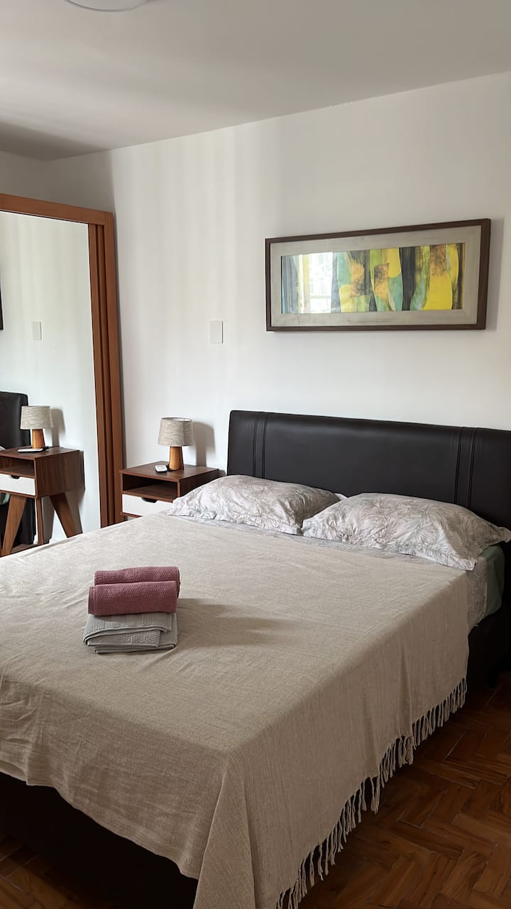 Acogedor Depto. En Copacabana A 100 M De La Playa. - Brazil