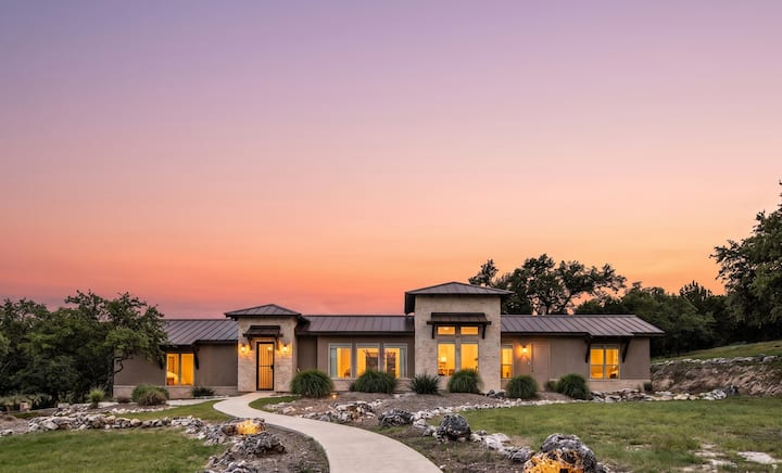 4br Dog Friendly | Patio | Washer/dryer - Canyon Lake, TX